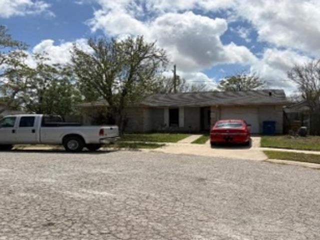 Orangewood Dr