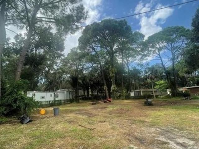 Orange Grv S, Nokomis, FL 34275