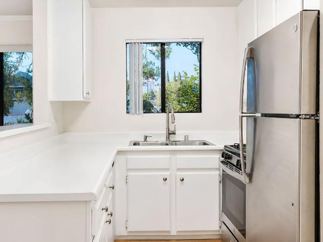 Orange Luxury Investments LLC Studio Apartment for Rent at 1255 N Orange Dr, Los Angeles, CA 90038 Central Hollywood
