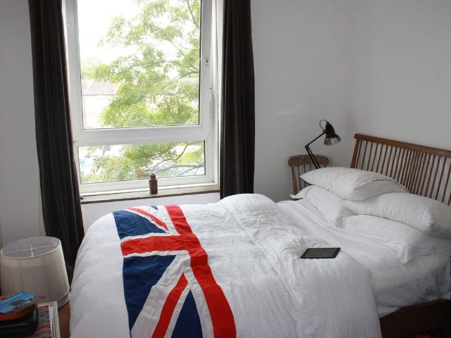 Orb Street, London SE17, 1 bed flat to rent, £1,898 pcm | PrimeLocation