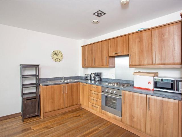 Orbis Wharf, Bridges Court Road SW11, 2 bed flat to rent, £2,810 pcm | PrimeLocation