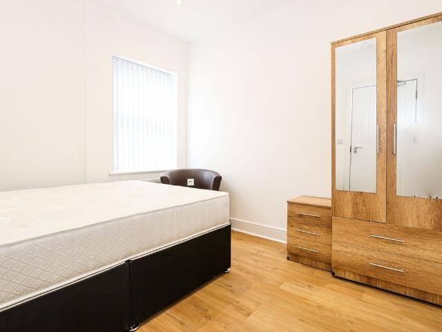 Orchard Avenue, Southall UB1, 1 bed property to rent, £550 pcm | PrimeLocation
