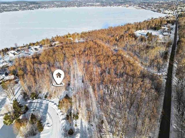 Orchard, Boyne City, MI 49712