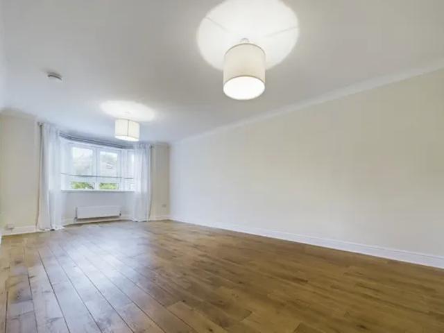 Orchard Brae, Hamilton, ML3