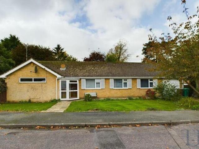 Orchard Close, Clifton Village, 4 Bedroom Detached