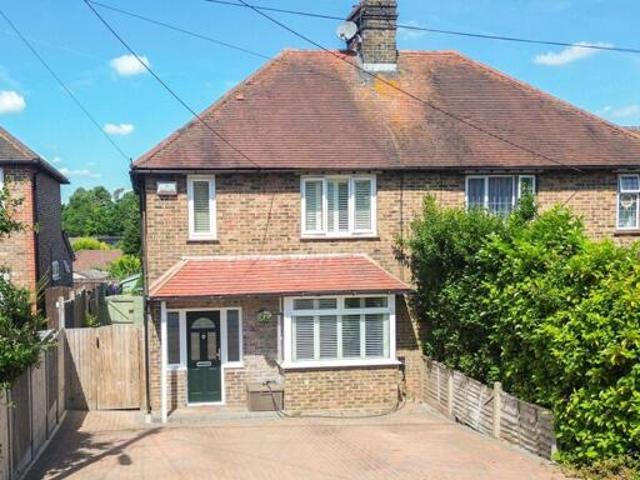 Orchard Close, Scaynes Hill, 3 Bedroom Semi detached