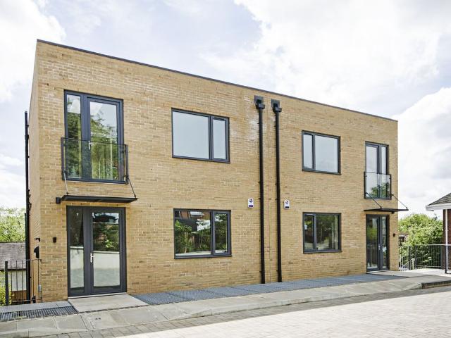 Orchard Close, Willesden, London NW2, 4 bed property to rent, £5,200 pcm | PrimeLocation