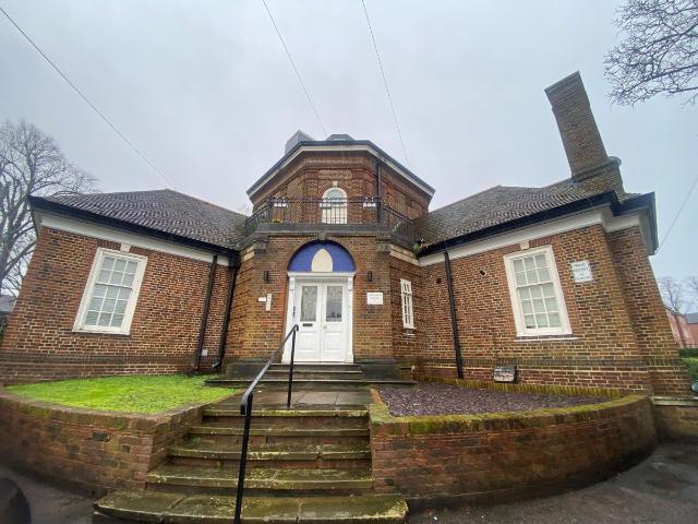 Orchard Court, Birmingham B46, 2 bed flat to rent, £1,200 pcm | PrimeLocation