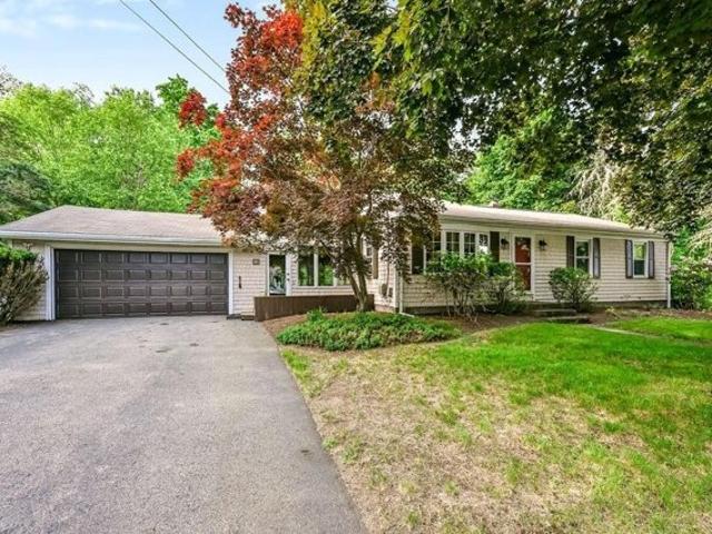 Orchard Dr, Cumberland, Home For Sale