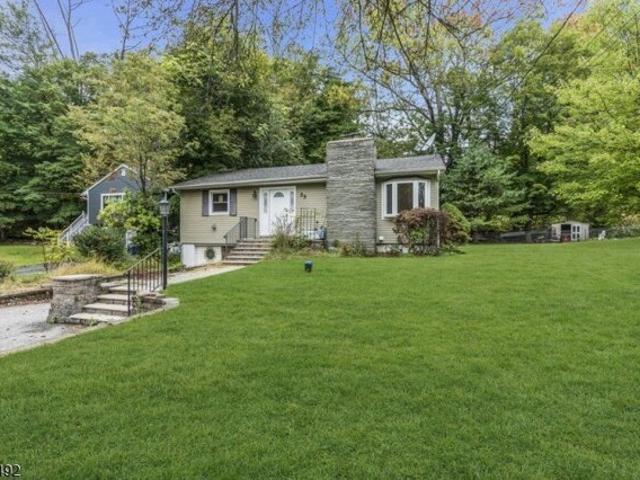 Orchard Dr, Vernon, Home For Sale