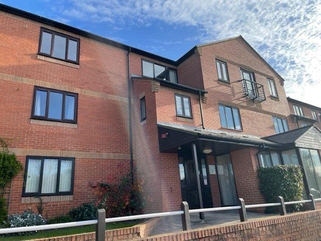 Orchard Gardens, Colchester CO4, 1 bed flat to rent, £900 pcm | PrimeLocation