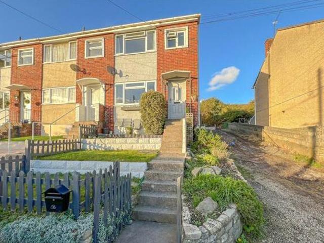 Orchard Gardens, Kingswood, 3 Bedroom End