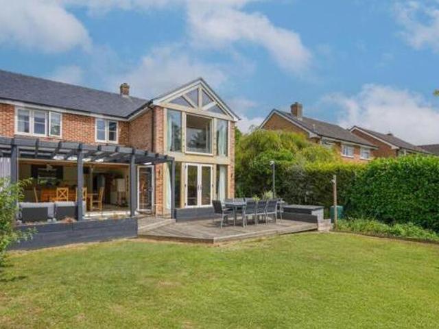 Orchard Gardens, West Challow, 4 Bedroom Detached