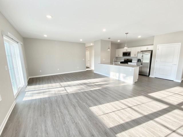 Orchard Grove Apartments 2 Bedroom Apartment for Rent at 130 275 Shadow Ln, Orchard Park, NY 14127
