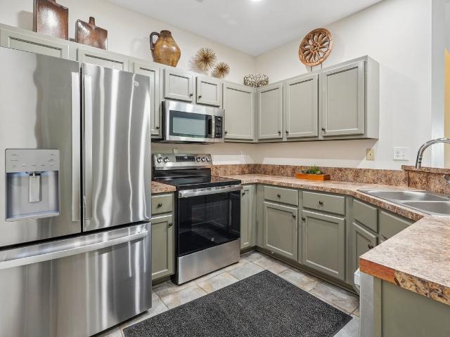 Orchard Hills Apartments 1 Bedroom Apartment for Rent at 201 Orchard Hills Dr, Jeffersonville, IN 47130