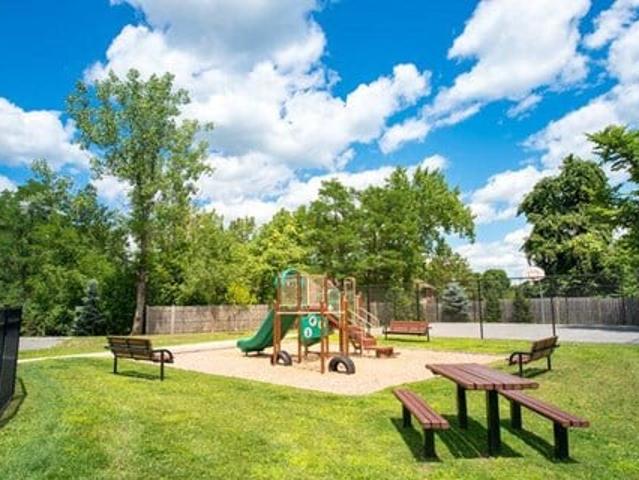 Orchard Hills Landings Two Bedroom Apartment
