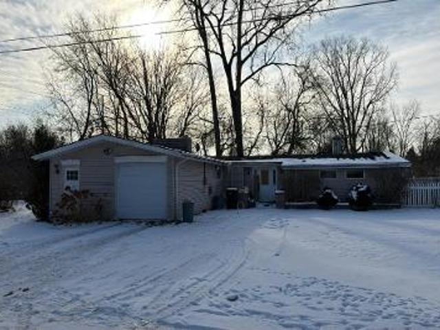 Orchard Lake Rd