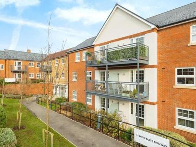 Orchard Lane, Alton, 2 Bedroom Flat