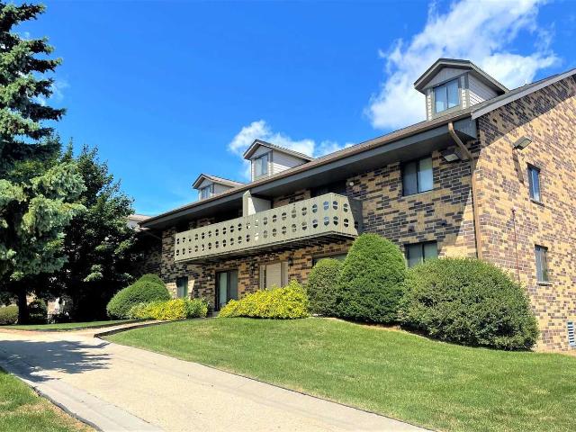 Orchard Park Apartments 1 Bedroom Apartment for Rent at 6901 W Orchard St, West Allis, WI 53214