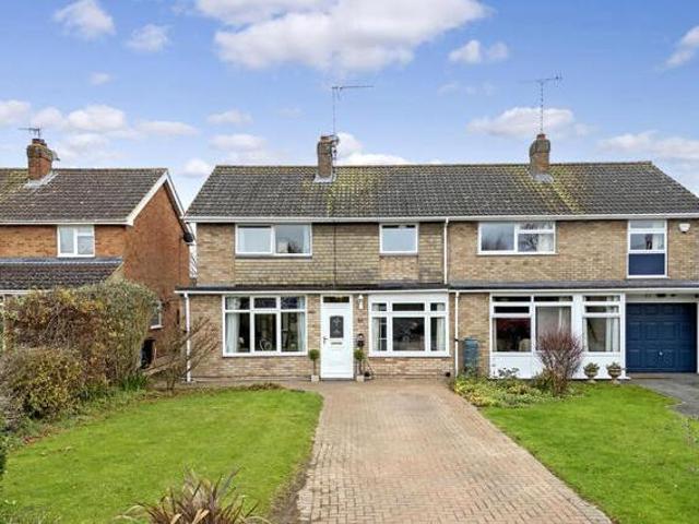 Orchard Piece, Blackmore, 4 Bedroom Semi detached