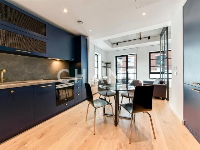 Orchard Place, Tower Hamlets, London. Studio to rent £2,100 pcm £485 pw