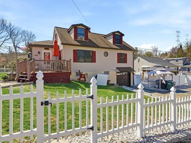 Orchard Rd, Mahopac, Home For Sale