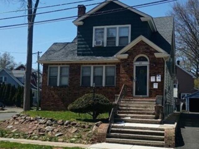Orchard Rd, Maplewood, Home For Sale