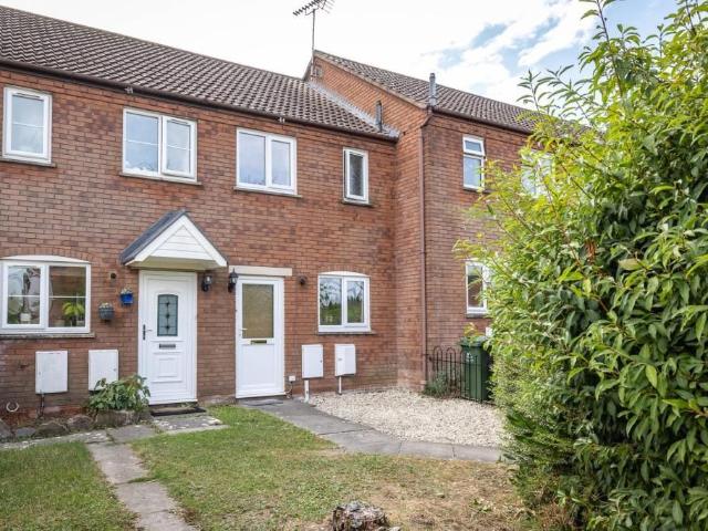 Orchard Rise, Gloucester GL14, 2 bed terraced house to rent, £925 pcm | PrimeLocation