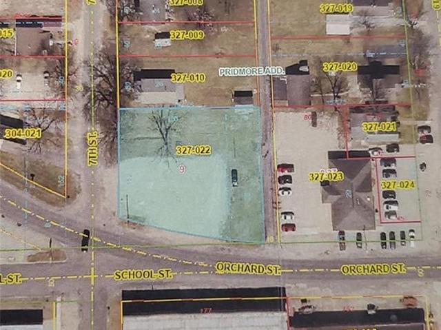 Orchard St, Vandalia, IL 62471