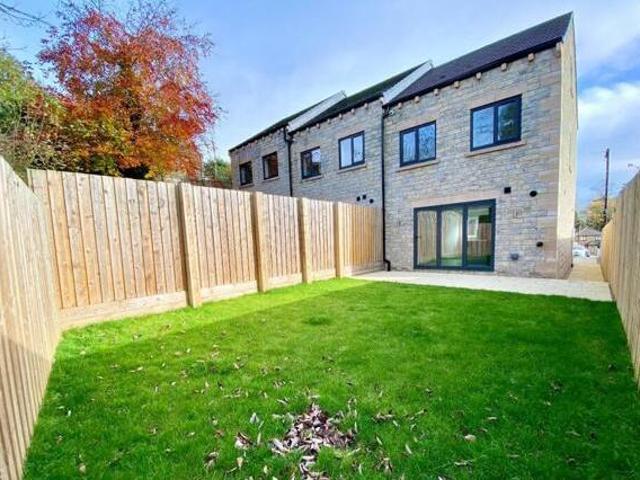 Orchard Street West, Longwood, 4 Bedroom Town