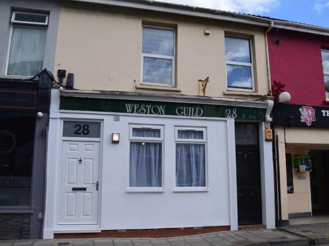 Orchard Street, Weston Super Mare BS23, 1 bed flat to rent, £750 pcm | PrimeLocation