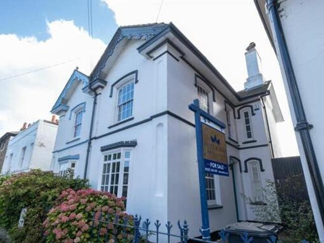 Orchard Street, Canterbury, 4 Bedroom Semi detached