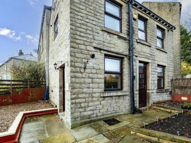 Orchard Terrace, Huddersfield, 1 Bedroom Terraced