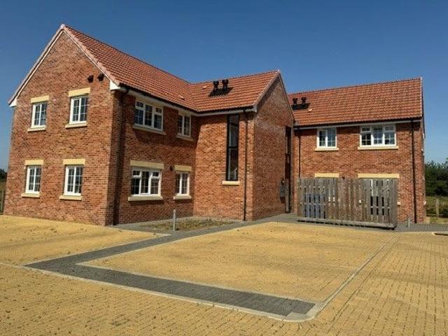 Orchard Way, Wisbech St Mary, Wisbech PE13, 2 bed property to rent, £900 pcm | PrimeLocation