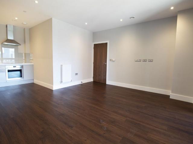 Orchard Wharf, Morello House E14, 1 bed flat to rent, £2,050 pcm | PrimeLocation