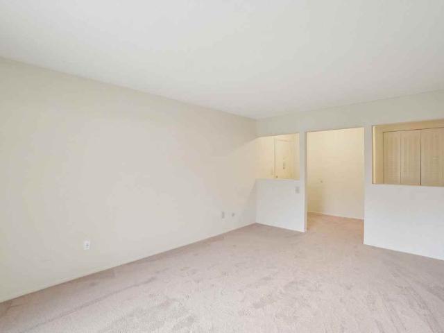 Orchards of Newburgh Apartments 1 Bedroom Apartment for Rent at 37140 Orchard Cir, Westland, MI 48186 Westland