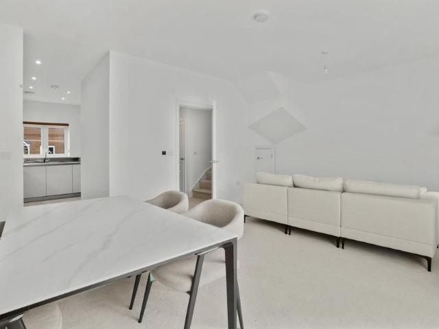 Orchid Drive, High Wycombe
