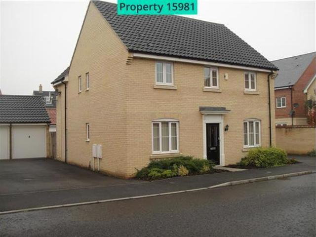 ORCHID DRIVE, RED LODGE, BURY ST. 4 bed detached house to rent £1,850 pcm £427 pw