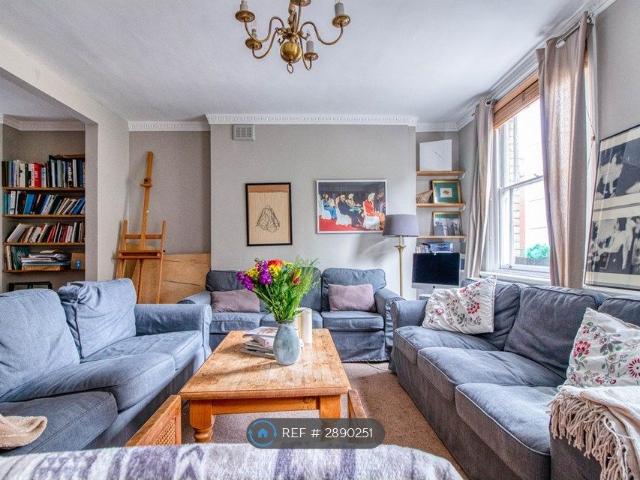Orde Hall Street, London WC1N, 4 bed flat to rent, £6,800 pcm | PrimeLocation