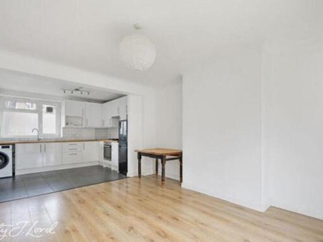 Orde House, Clissold Crescent, 2 Bedroom Flat