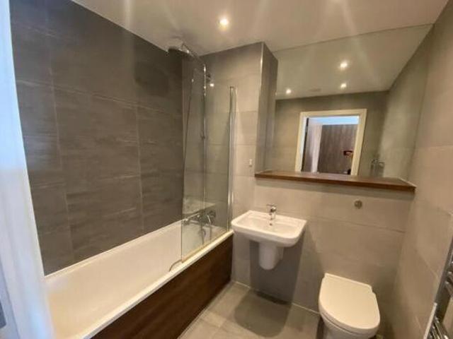 Ordsall Lane, Manchester, 2 Bedroom Apartment