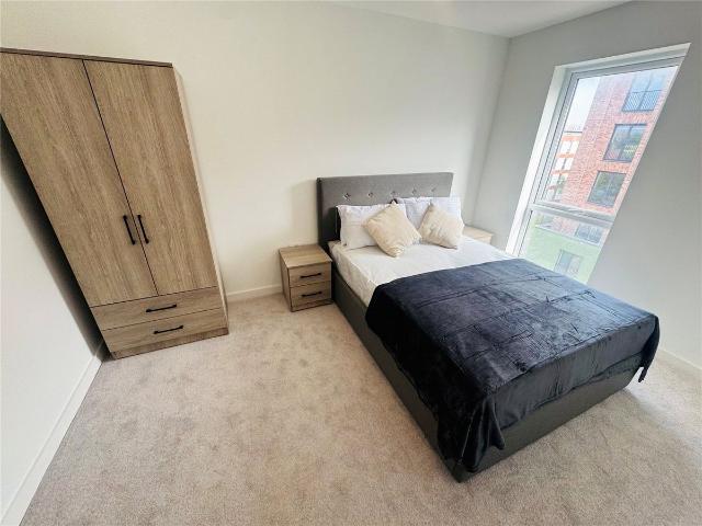 Ordsall Lane, Salford, Greater Manchester M5, 1 bed flat to rent, £975 pcm | PrimeLocation