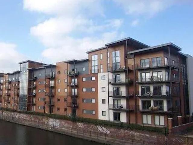 Ordsall Lane, Salford, M5 4UB, United Kingdom | 2 bed apartment for rent #140397215 | Rentberry