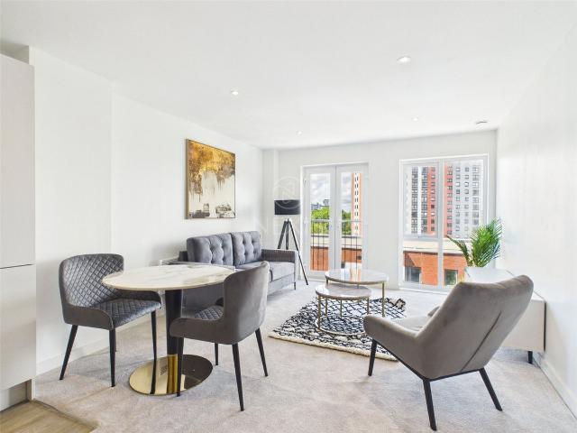 Ordsall Lane, Salford M5, 1 bed flat to rent, £1,000 pcm | PrimeLocation