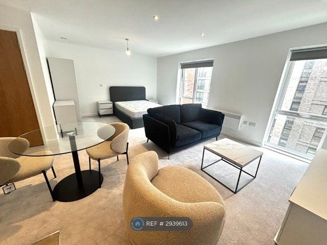 Ordsall Lane, Salford M5, Studio to rent, £950 pcm | PrimeLocation