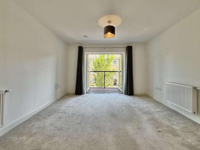Oregon Court, Whetstone, N20