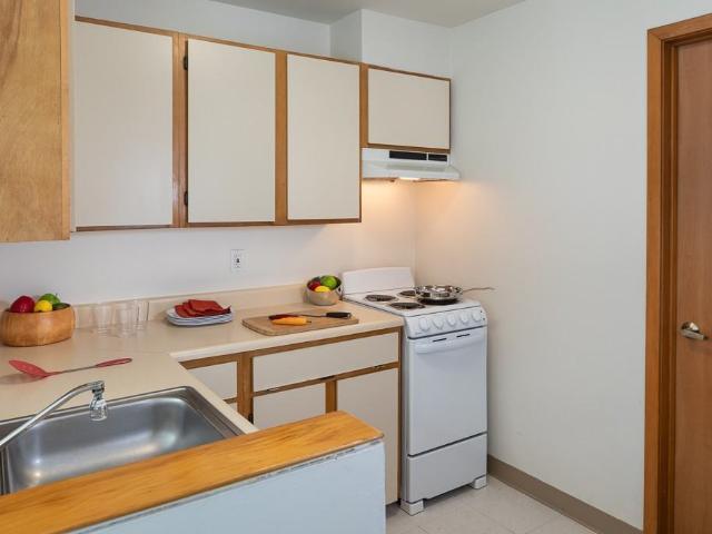 Oregon Apartments Studio Apartment for Rent at 2305 1st Ave, Seattle, WA 98121 Belltown
