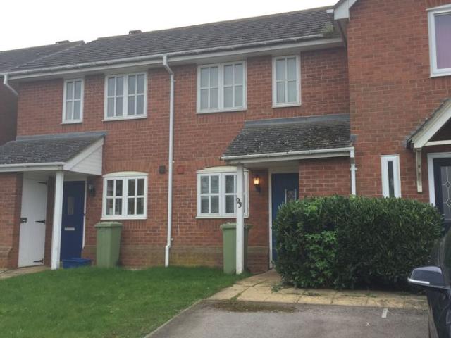 Oriel Close, Bucks MK12, 2 bed terraced house to rent, £1,250 pcm | PrimeLocation