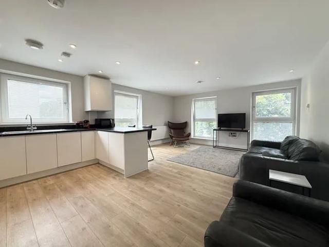 Oriel House, Cheltenham, GL50