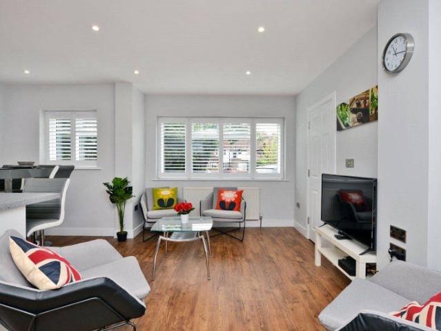 Oriental Road, Woking, Surrey, GU22 7AL
